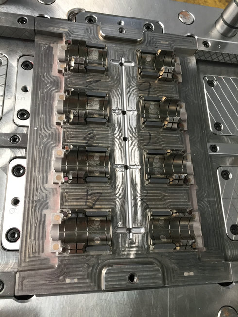 Precision injection molding characteristics